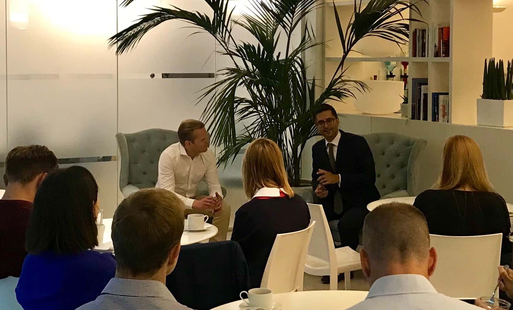 Meet the Editor: 5 Things We Learned From Oliver Shah, Business Editor ...